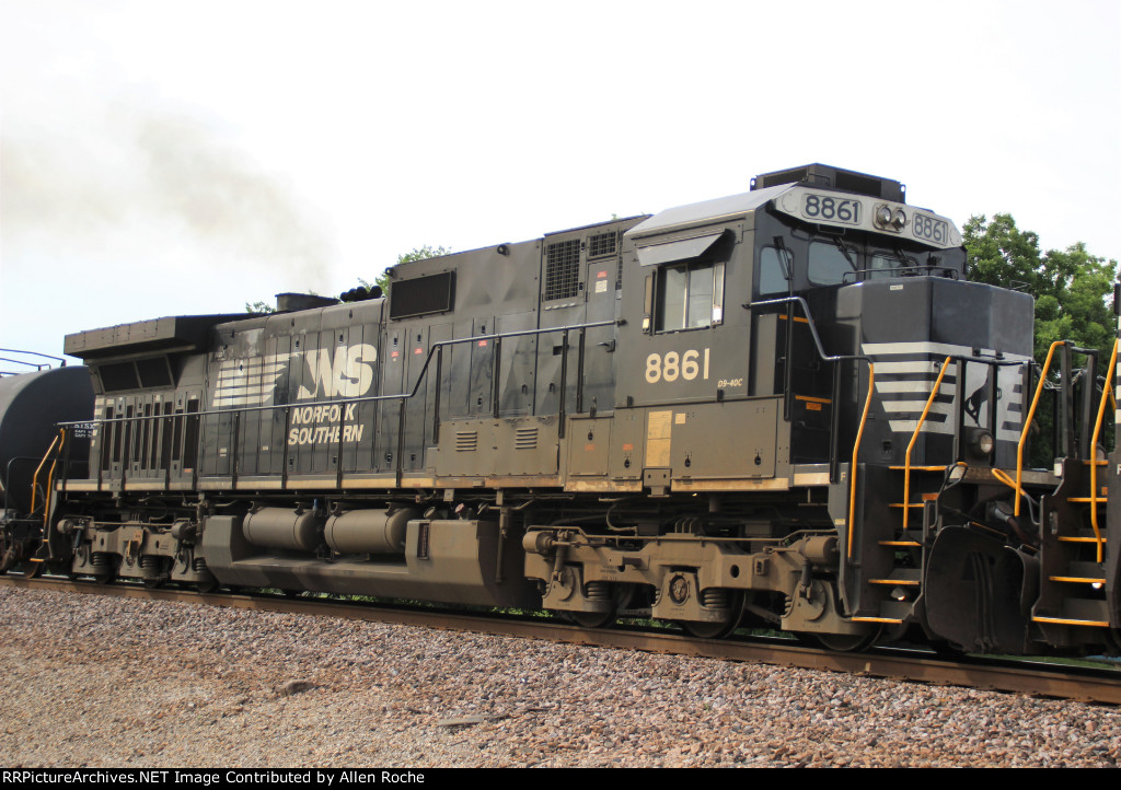 NS 8861
